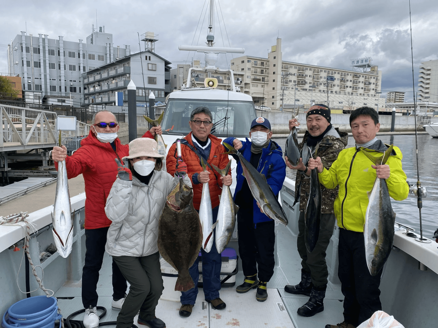 予約方法から1日の流れをご紹介 | 広島の遊漁船なら桃兵衛｜初心者からベテランまで楽しめる釣り体験！